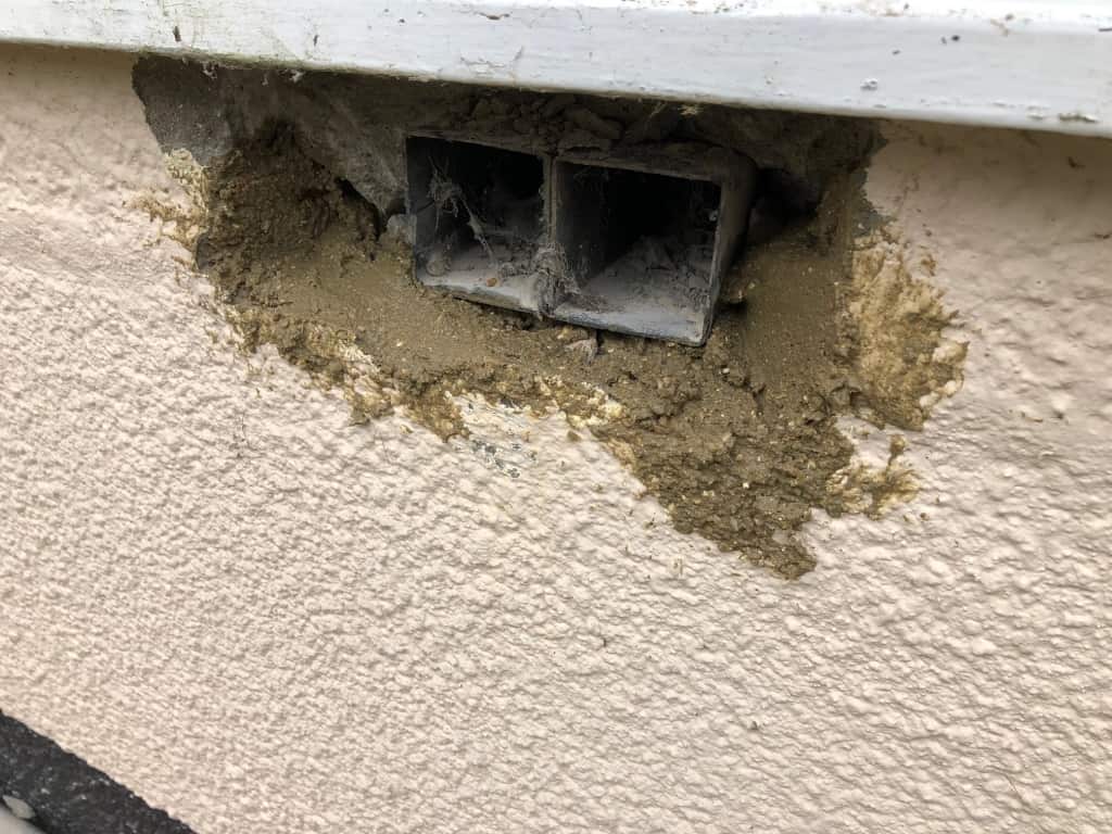 Flyscreen air brick installation - Cast Iron Air Brick Company