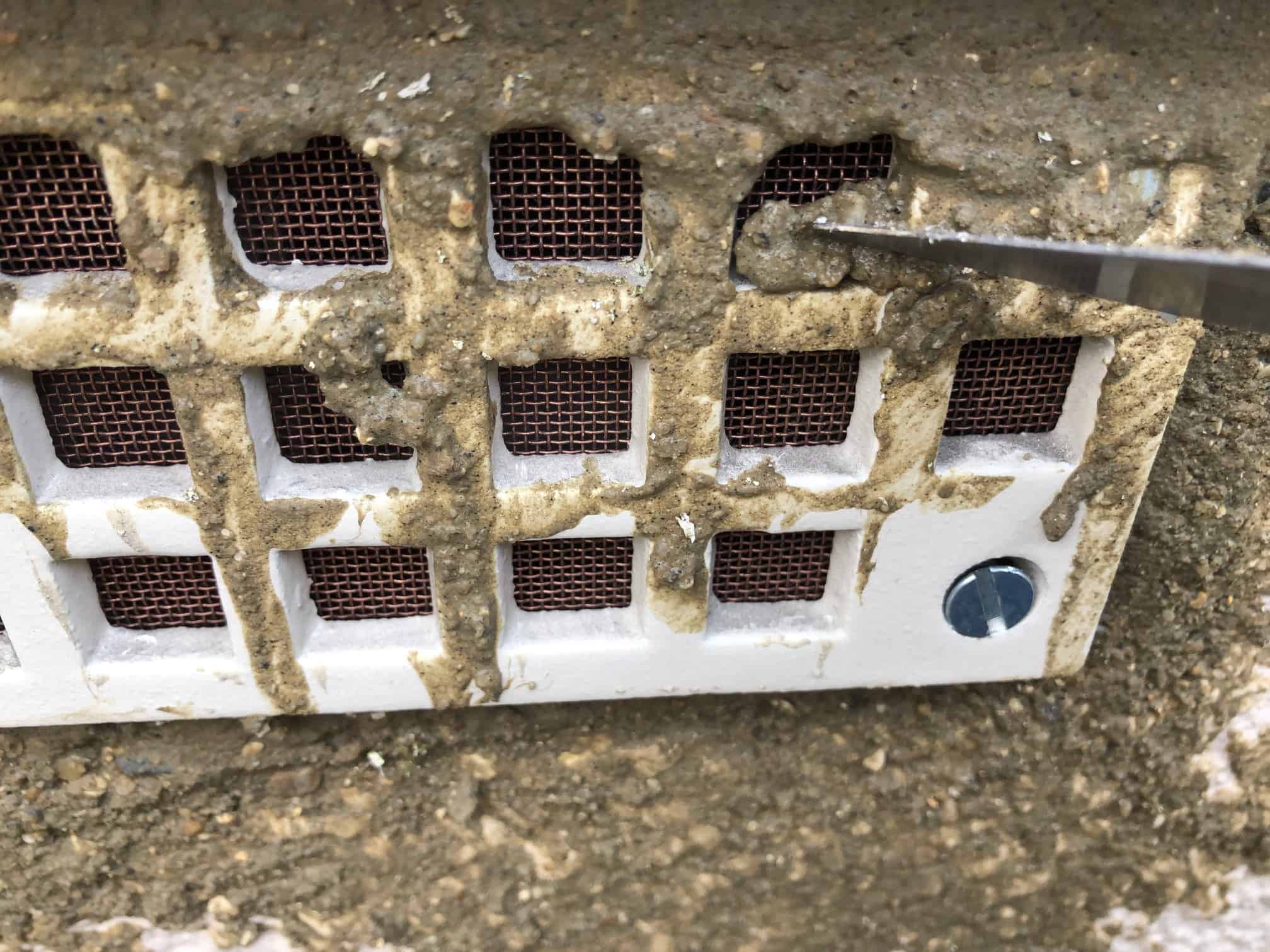 Flyscreen air brick installation - Cast Iron Air Brick Company